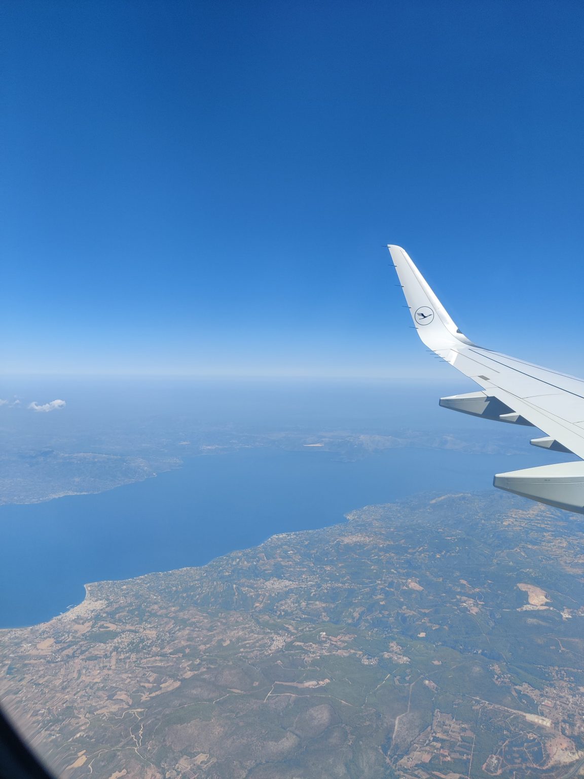 25 Tips On How To Be A Good Air Traveler